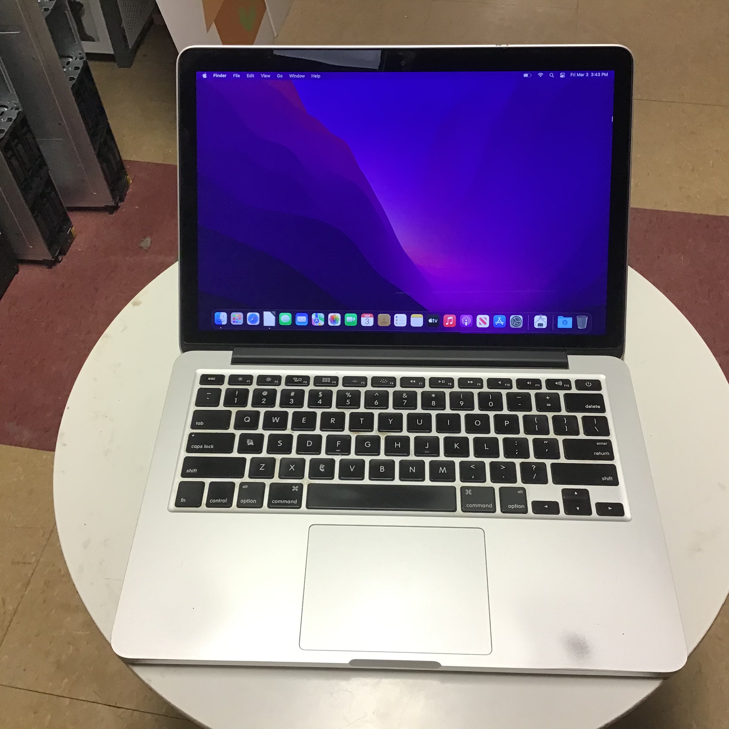 Apple MacBook Pro 13" [Early 2015] – Free Geek Toronto